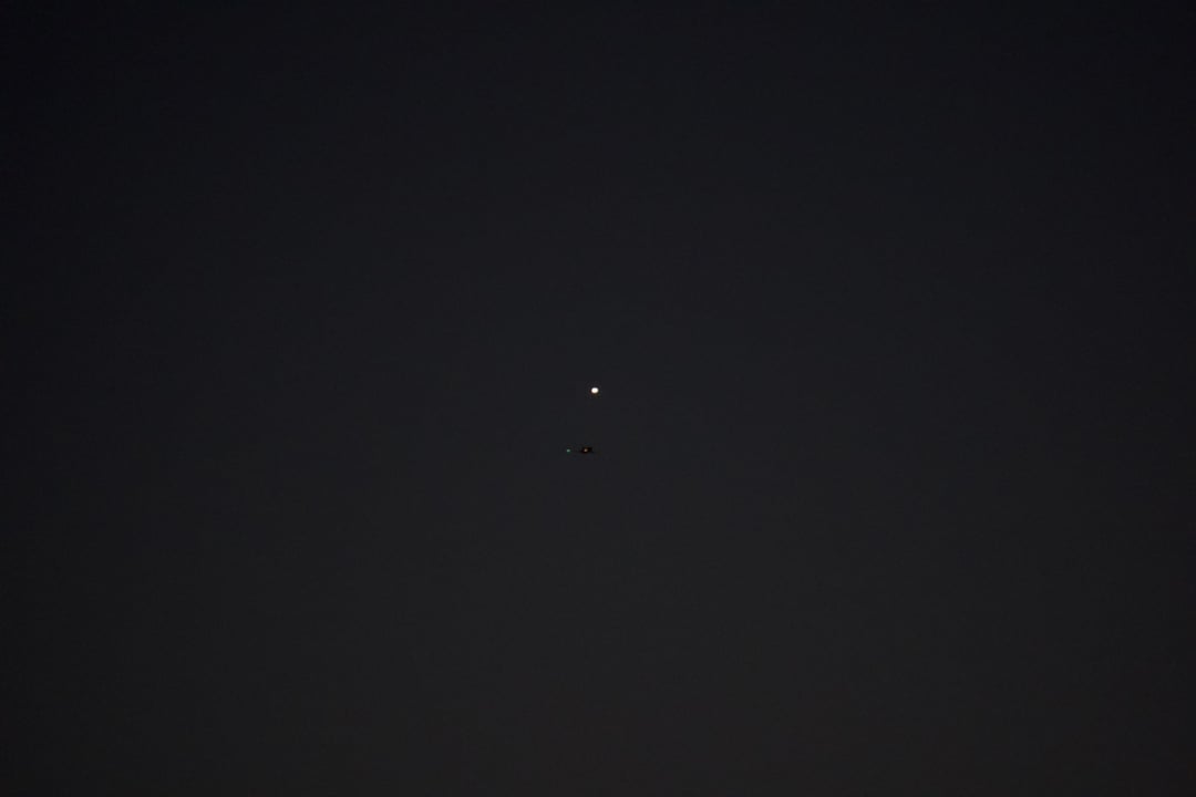 Strange Sighting: UFO Chases Plane in Unforgettable Encounter - UAP-UFO ...