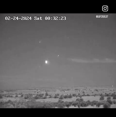 Stunning UFO Footage Captured in Argentina: What This February 2024 Sighting Reveals About UAPs ...